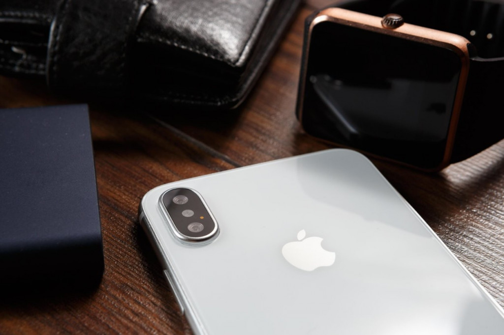 Da li znate da možete da koristite jabučicu na ajfonu kao tajno dugme ...