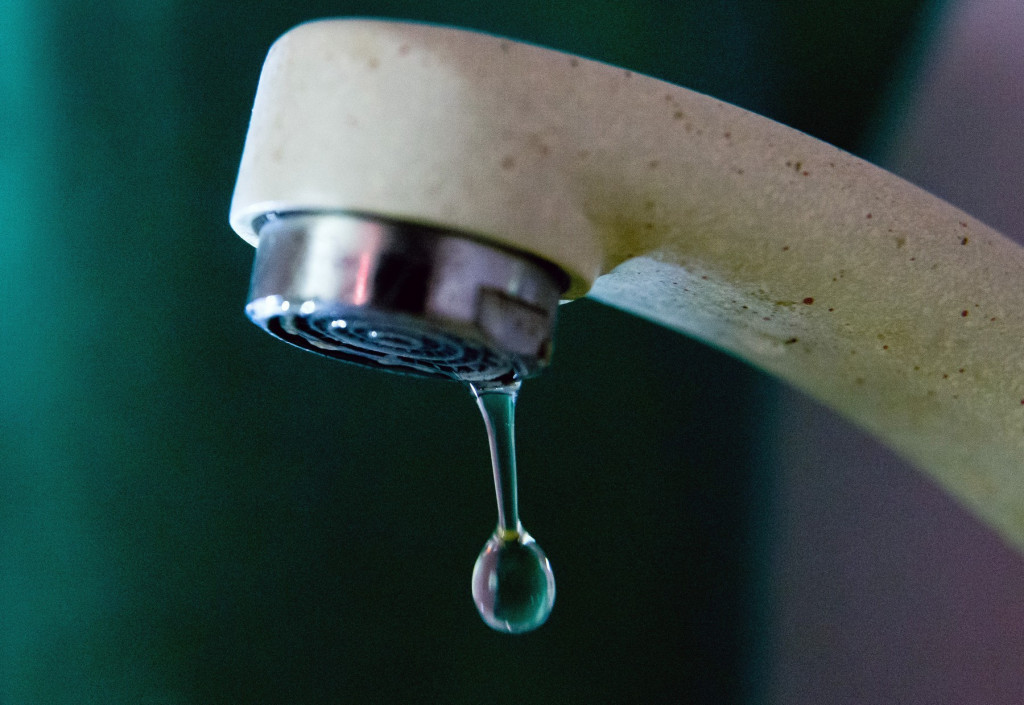 Radovi zavrću česme: Delovi Vračara i Starog grada danas bez vode