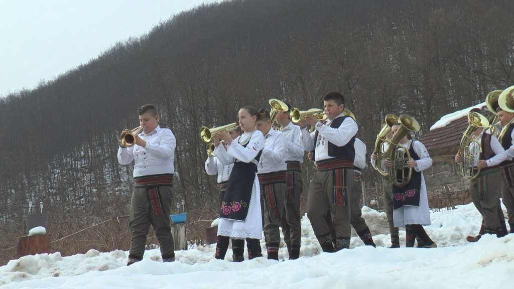 Ovo ima samo u Požegi: Pod jednim krovom limeni instrumenti braće i ...