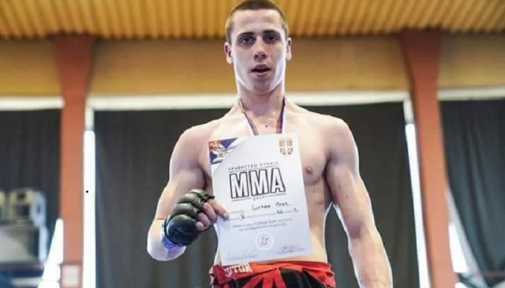 Majdanpek zavijen u crno!Potresne reči majke poginulog Bogdana (19 ...