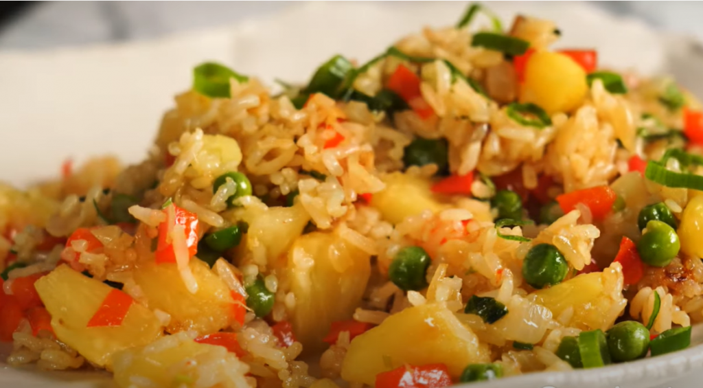 Recept dana: Prženi pirinač plus tajni sastojak daju egzotičan ručak ...