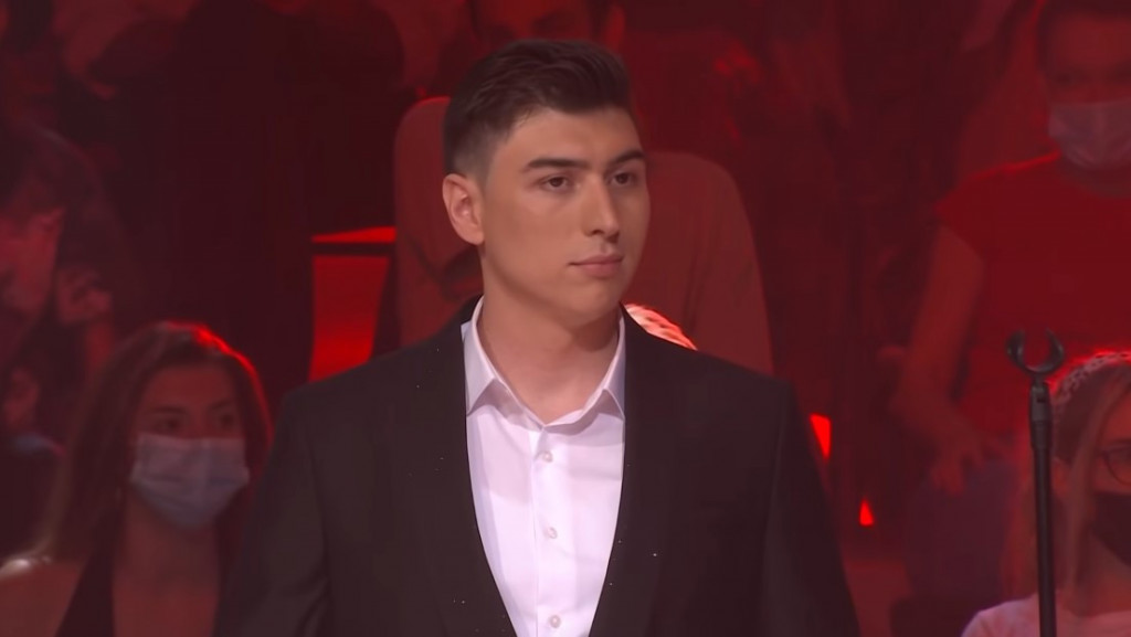 Mahir drhtavim glasom priznao da je krivio sebe za majčinu smrt: Pevač ...