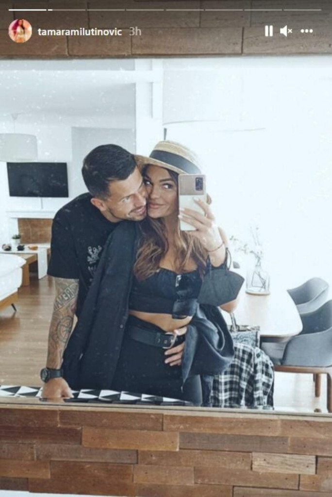 Tamara Milutinović peva dečku Darku na uvce