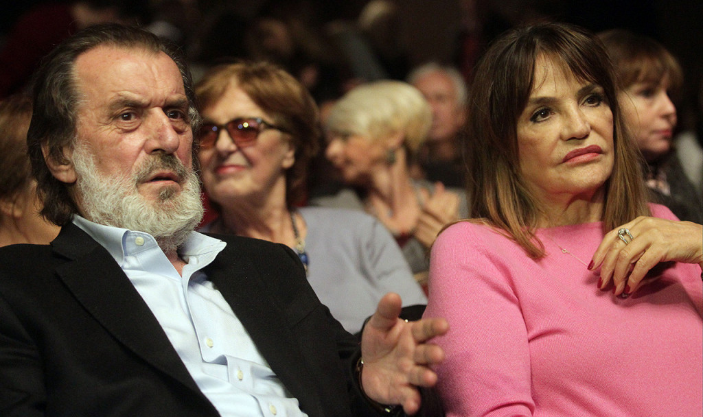 Vuk Drašković hicima iz pištolja ranjen u svojoj kući u Budvi: Dva ...