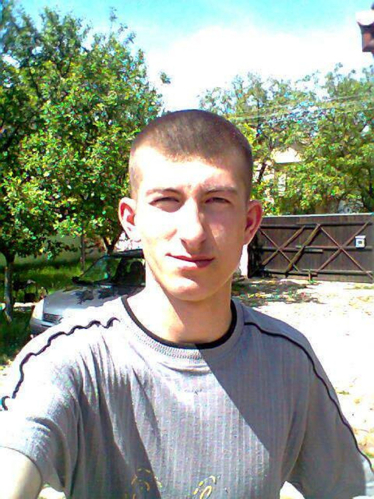 Ubio sugrađanina pa se razneo bombom: Ovo je Simo koji je oduzeo dva ...