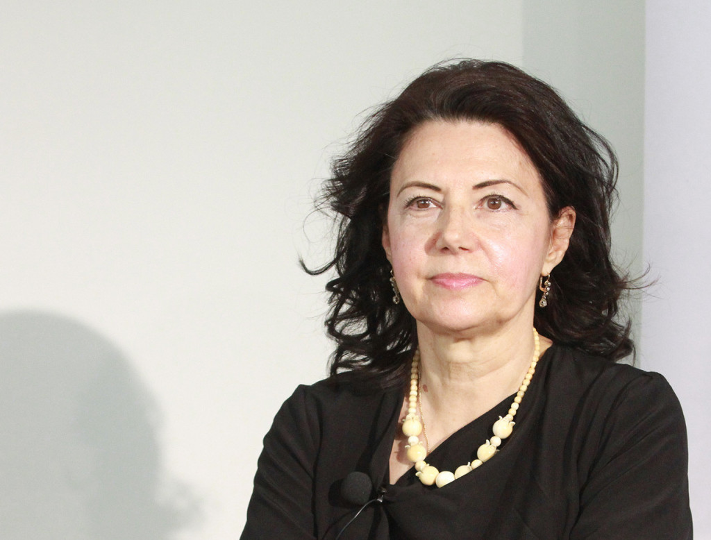 "Zahvalila sam mu se na nadgrobnom spomeniku": Sanda Rašković Ivić u ...