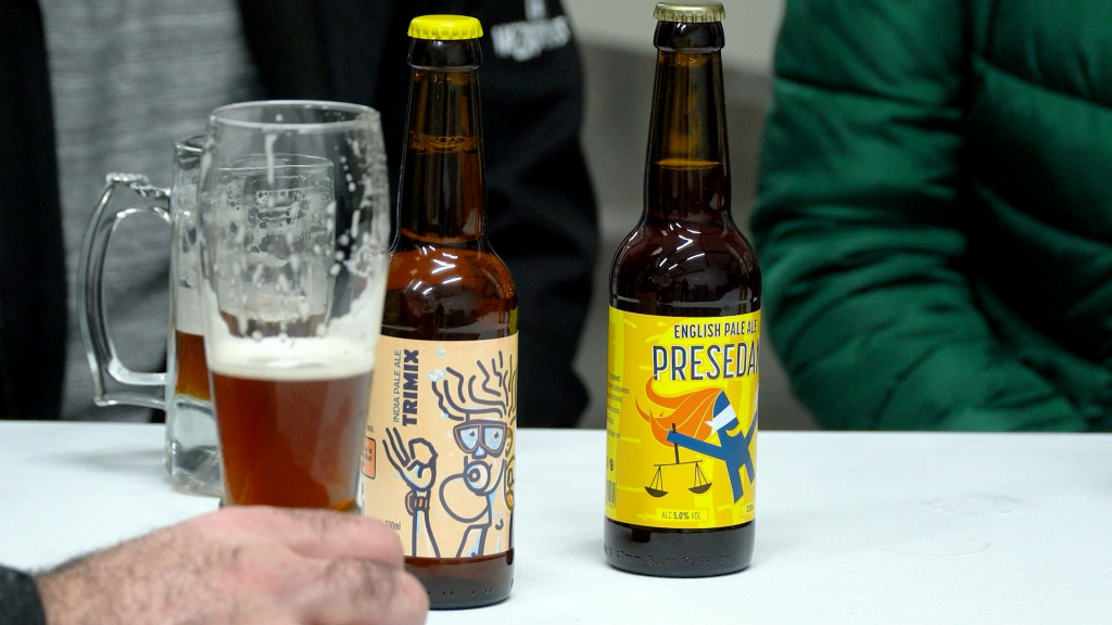 Nesvakidašnja ponuda ukusa: Pivo iz Borče za „ronioce“ i „advokate“ (FOTO+VIDEO)