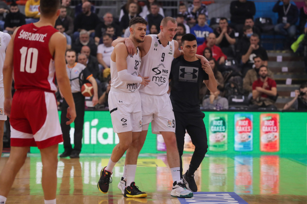 Grobari su sa zebnjom čekali ove informacije! Poznato je kolika pauza ...