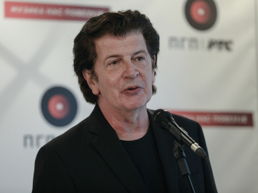 Bajaga više ne izgleda ovako! Roker promenio boju kose (FOTO)