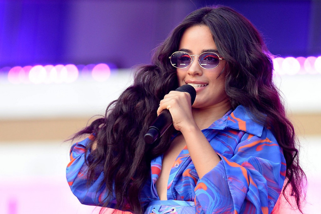 Udvaraju joj se poznati momci: Kamila Kabeljo procvetala otkako nije sa ...