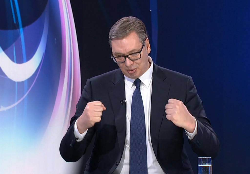 Predsednik Vučić pokazao dokaz: Nisam izmislio da je Jokić potpisao za SNS