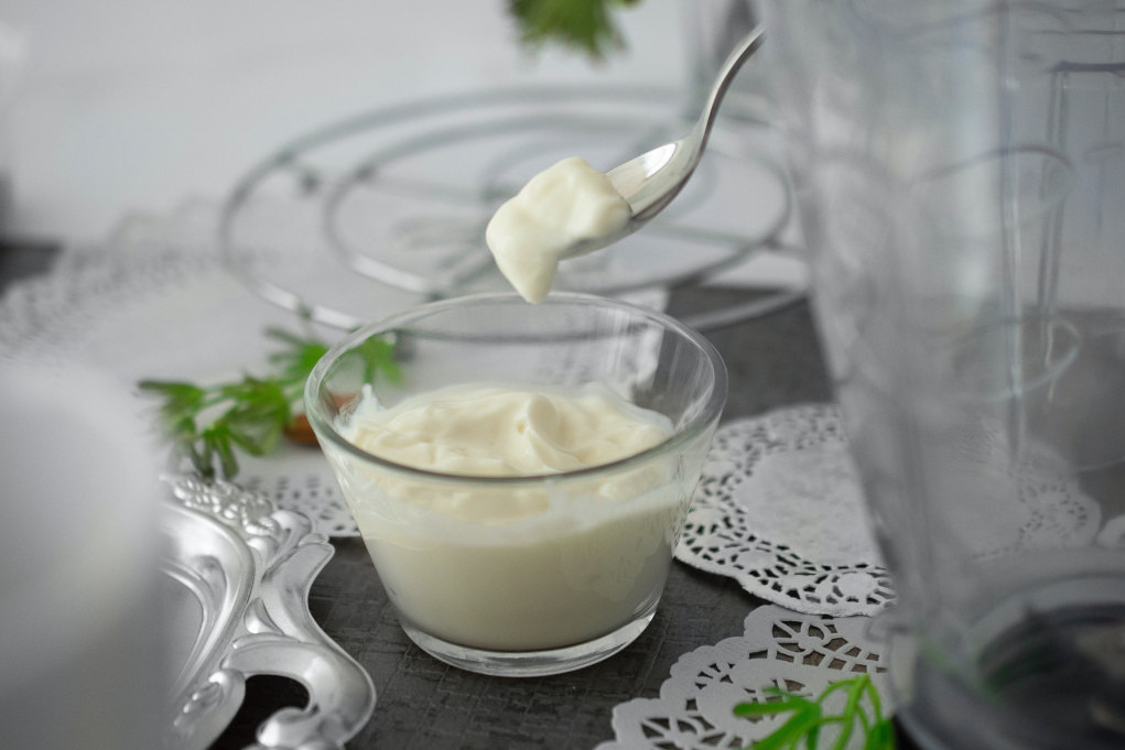 Brza avokado salata sa tunjevinom idealna za lagan obrok