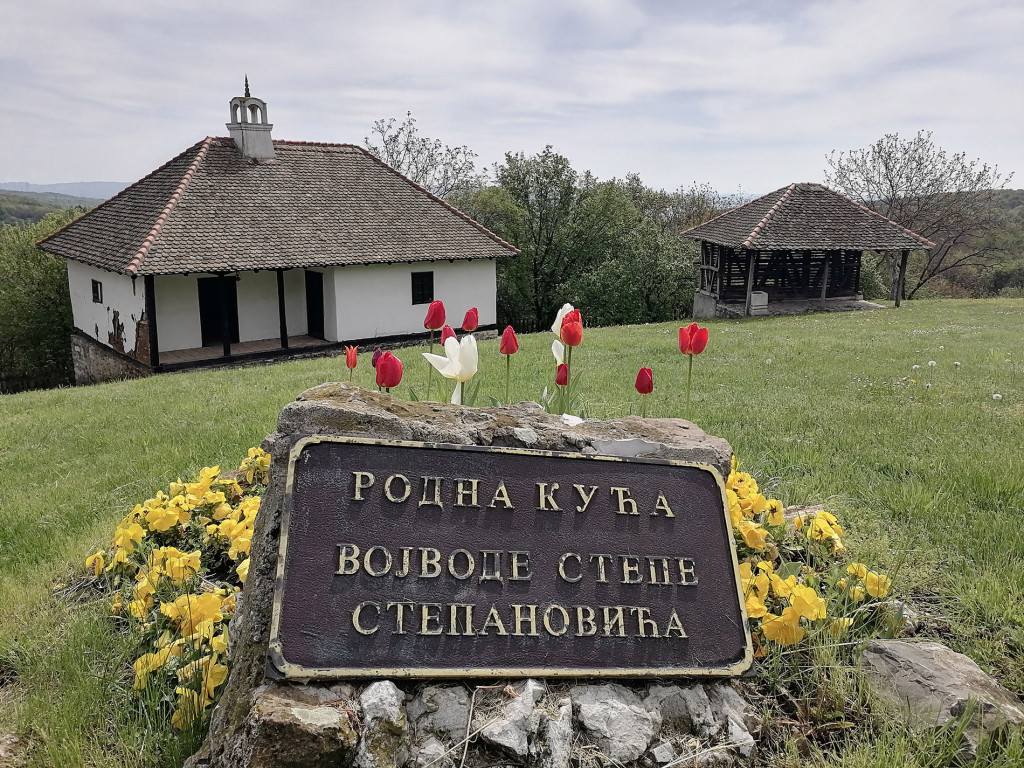 Stepin duh i dalje je prisutan: Ovo je kuća u kojoj je prve korake ...