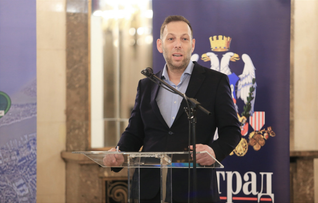 Beograd dobija nova pluća: Ada Huja poznata po divljim deponijama ...