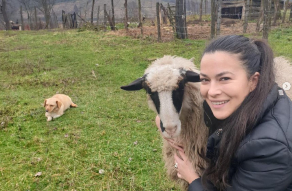 Sin Marije Petronijević prohodao i voli životinje