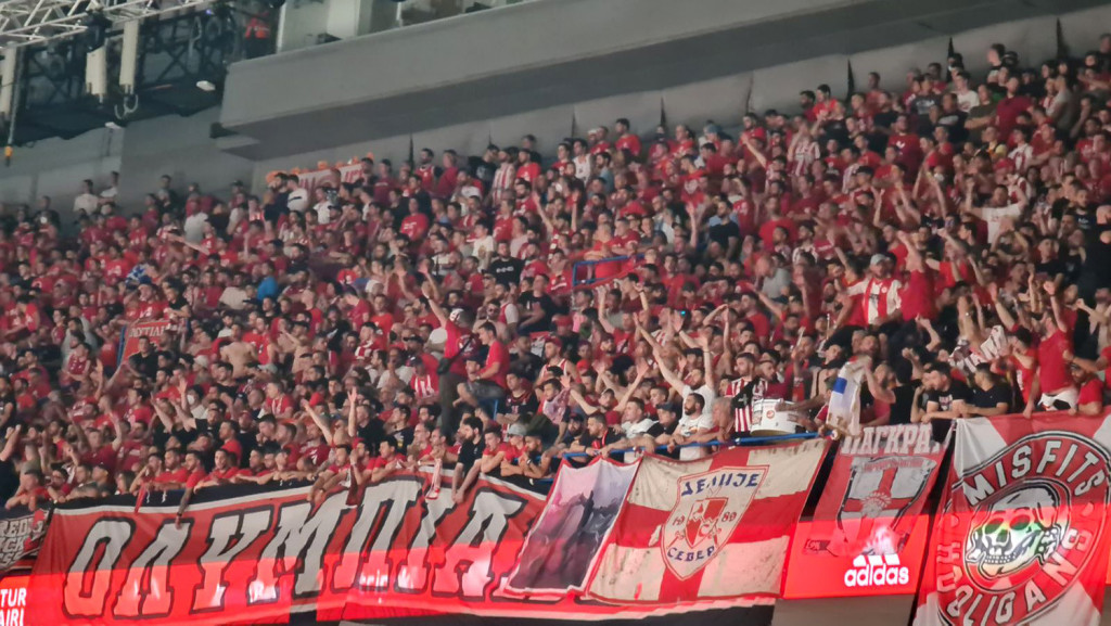 Pirej je danas u Beogradu! Arena je cela crvena i bela! (FOTO/VIDEO)