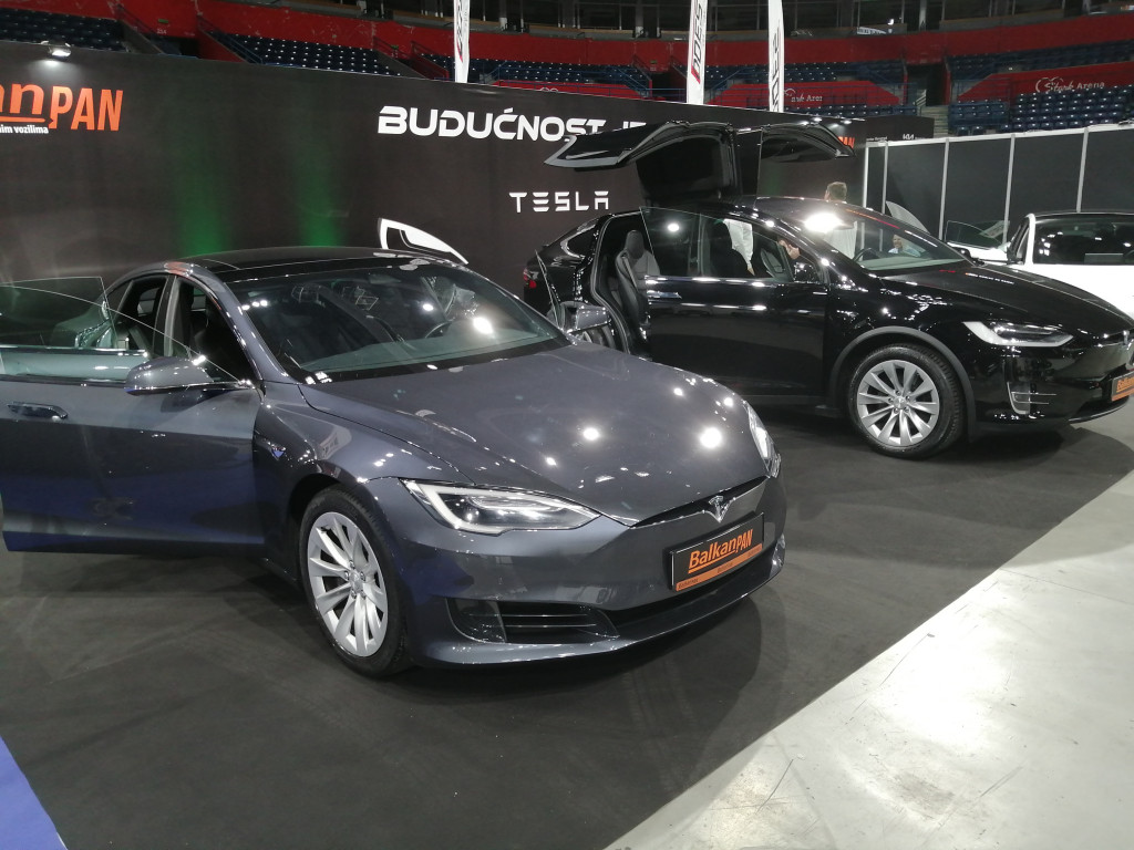 Tesla automobili u Srbiji: Rastuće interesovanje