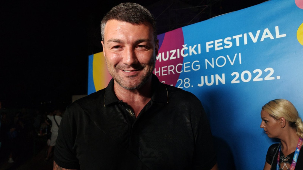 Vlada Mandić ponovo u javnosti, otkrio sve o odnosu sa suprugom: Ranije ...
