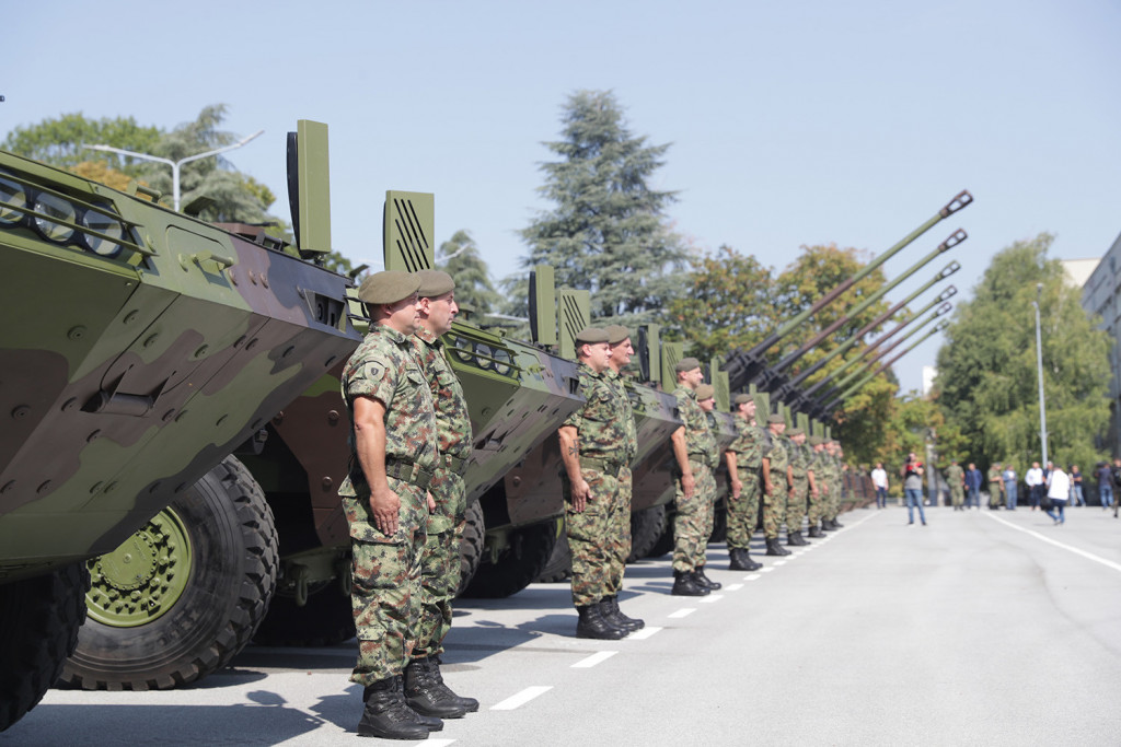 Kome ovih dana stižu pozivi za vojne vežbe i zbog čega? Nekima na dan ...