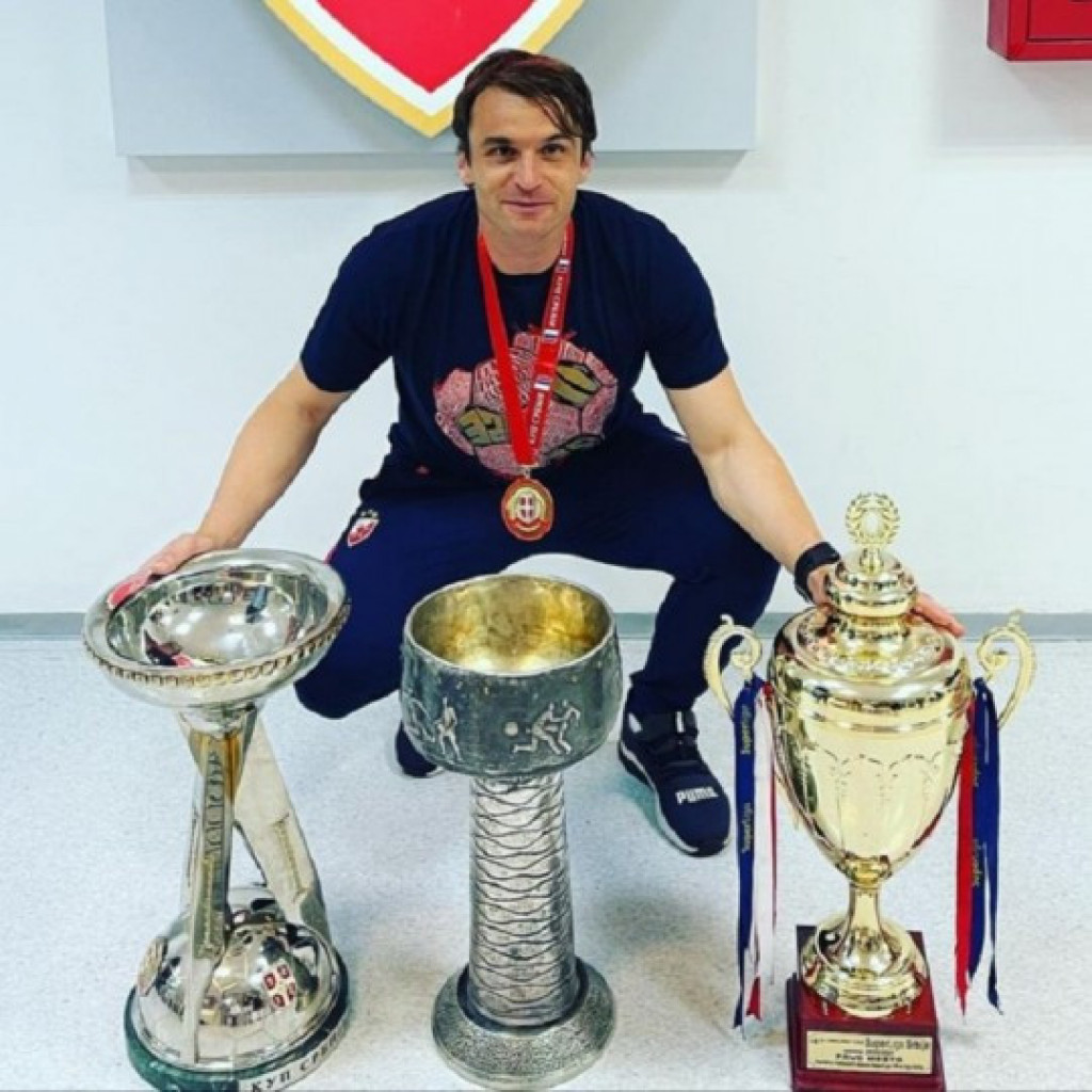 Zvezda ima trenera! Milojević se vraća na Marakanu!