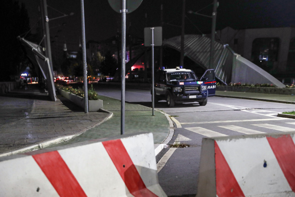 24sedam na Kosovu i Metohiji: Počela primena sporazuma o ličnim dokumentima, Mitrovica pusta ...