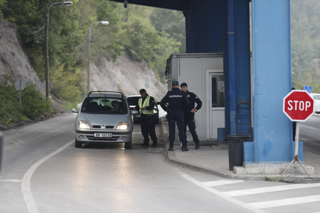 Otvoreni prelazi Jarinje i Brnjak