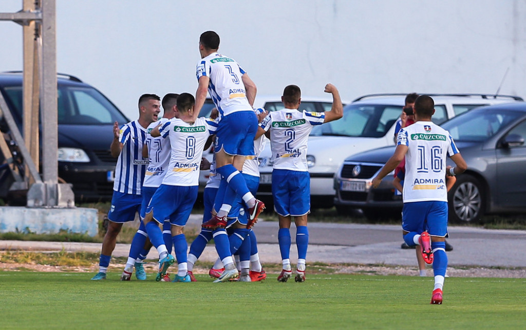 Da ih opet ne kažnjavaju, Pazarci ceo stadion pokrili kamerama! Ni muva ...