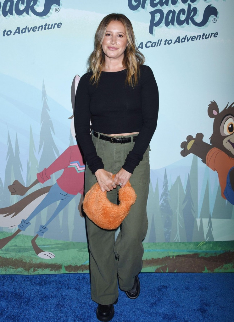 Ashley Tisdale ne misli da je Zac Efron privlačan