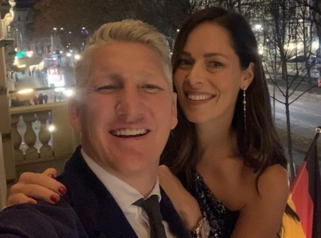 Ana Ivanović i Bastijan Švajnštajger saznali pol deteta