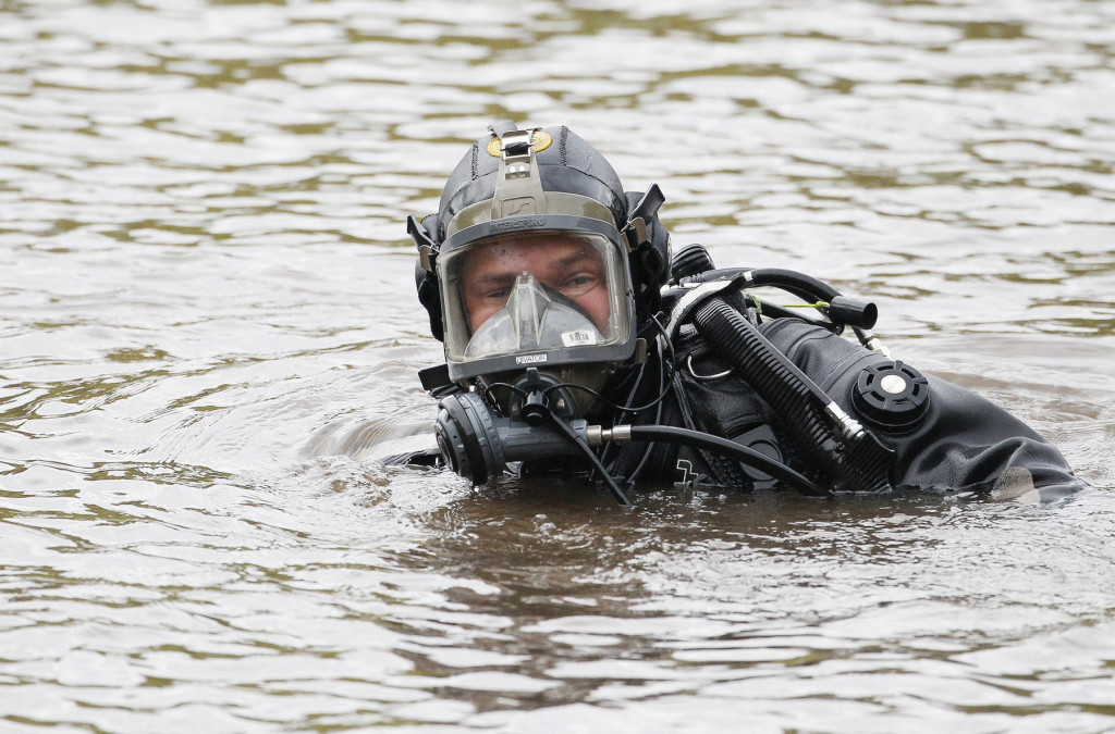 Izvučeno telo jednog od utopljenika iz Sotskog jezera!
