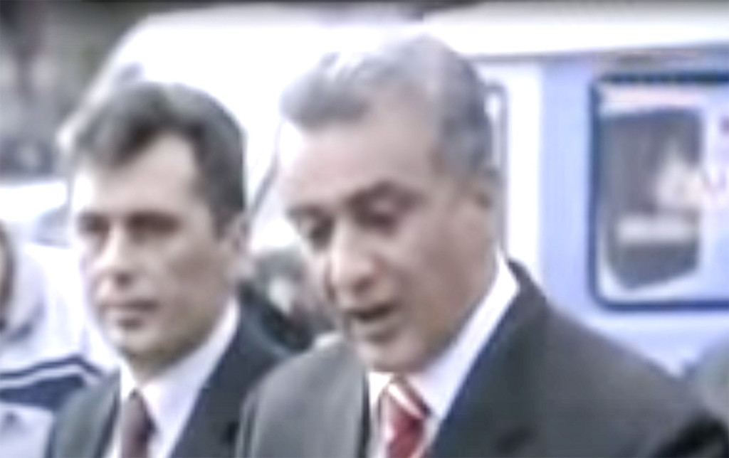 Andrija Mandić je prvi političar napadnut na Cetinju