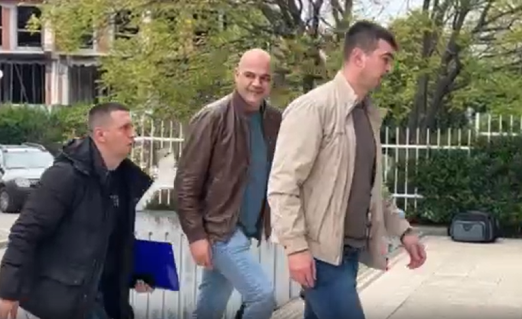 Milo Božović sa osmehom otišao na saslušanje