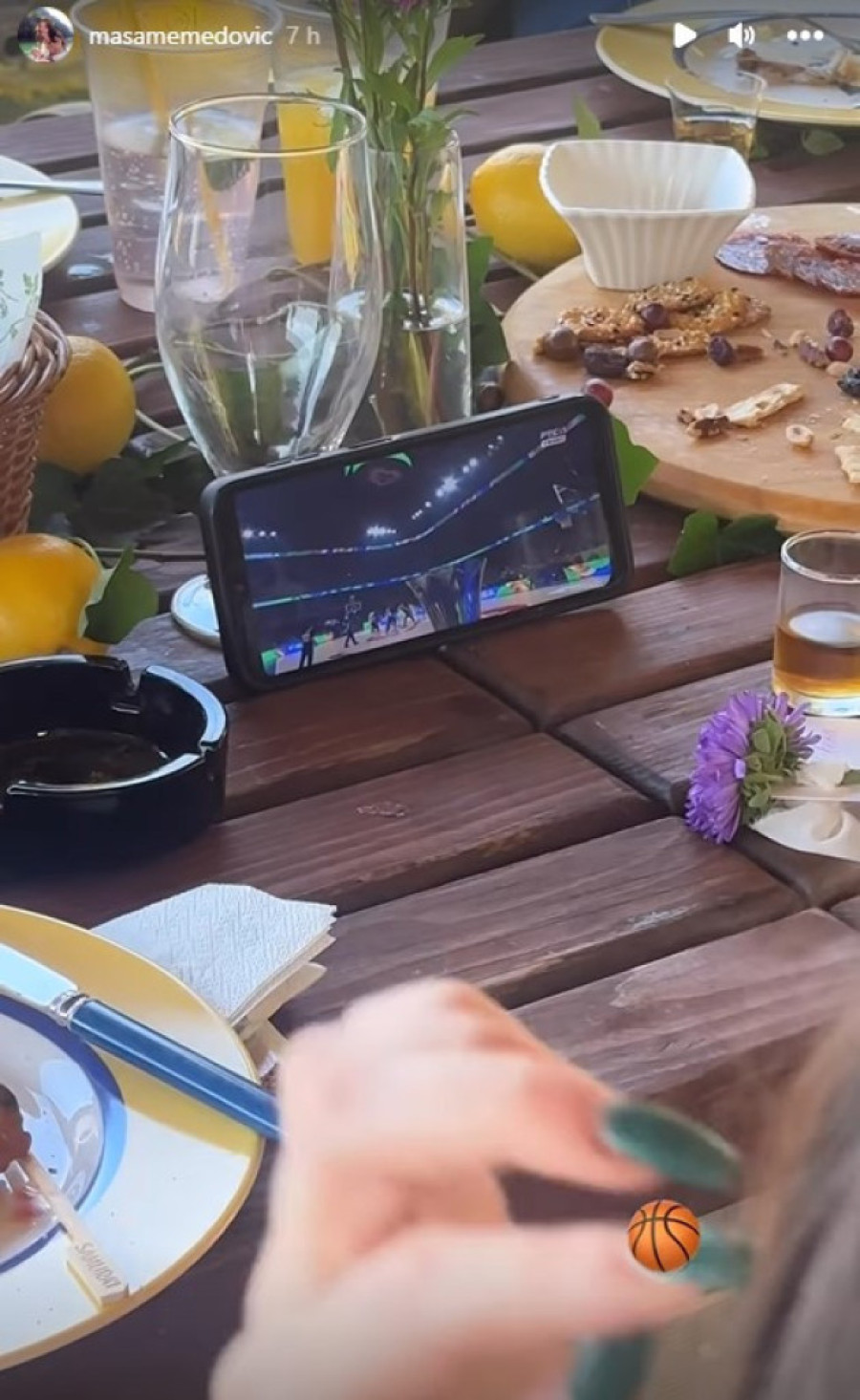 Maša Memedović proslavila devojačko veče