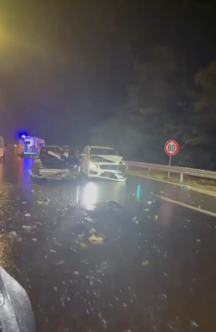 Lančani sudar između Veternika i Futoga