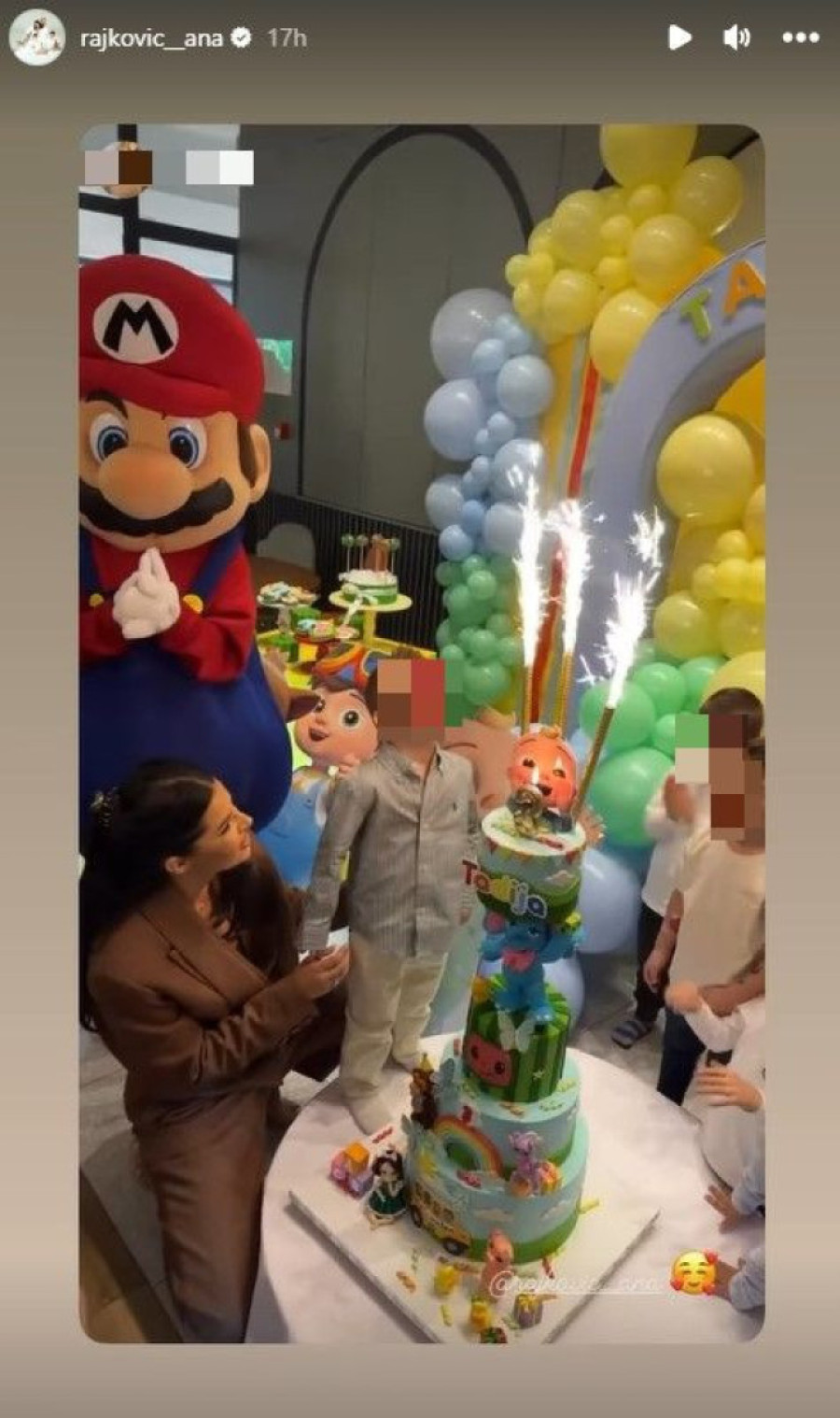 Treći rođendan sina Ane Rajković, Tadije