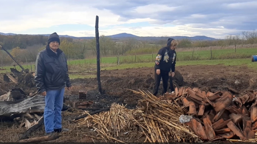 Vatrena stihija progutala štalu kod Topole