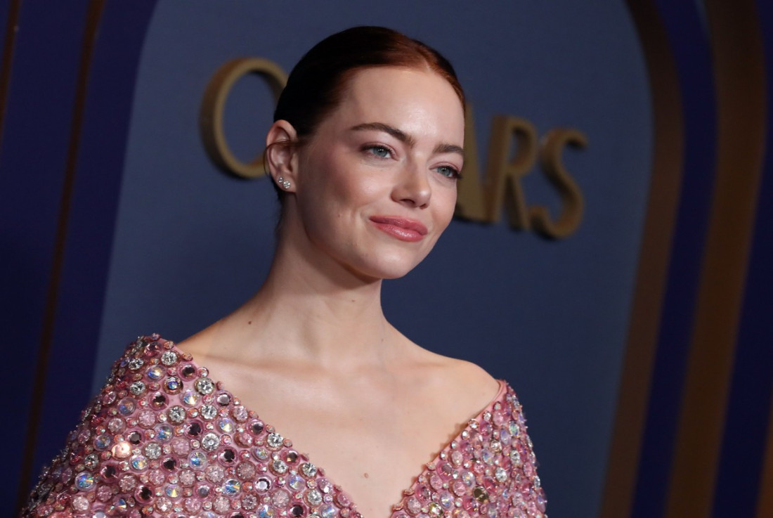 Ema Stoun o scenama seksa i kolačima u filmu Jadna stvorenja