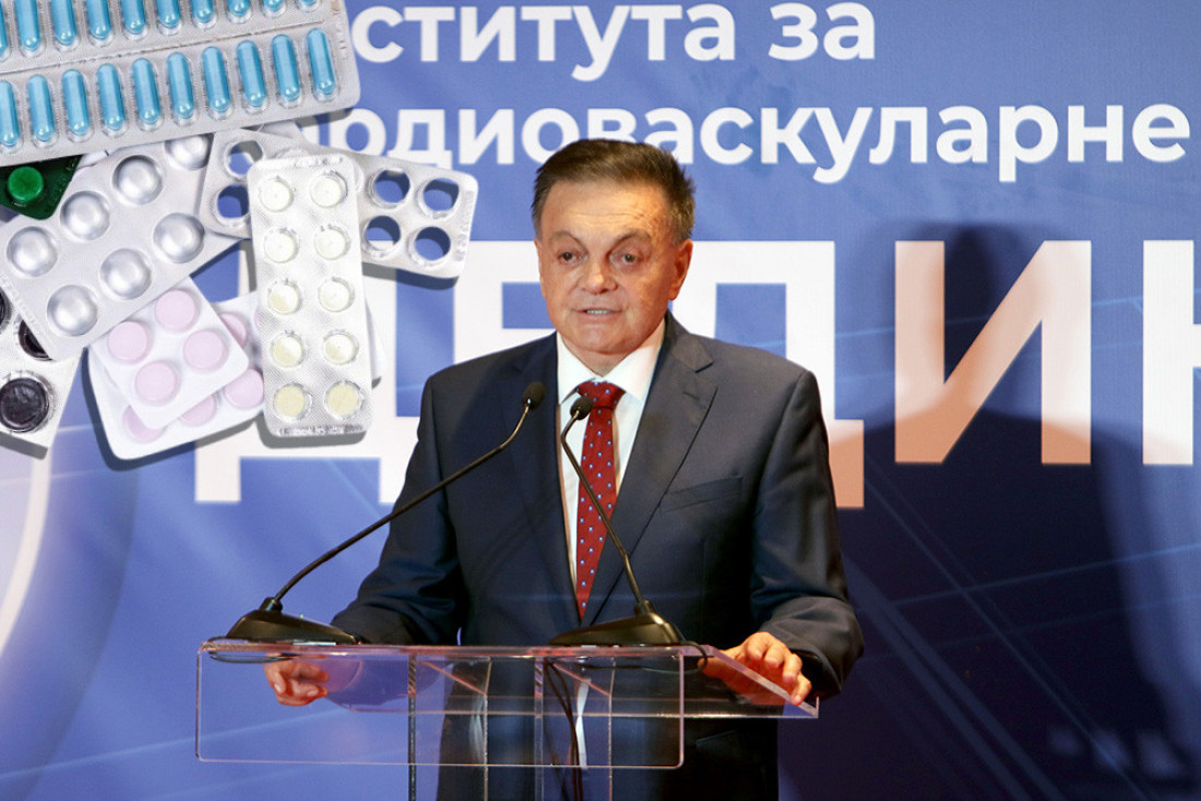 Doktor Milovan Bojić ponovo žrtva Internet prevare