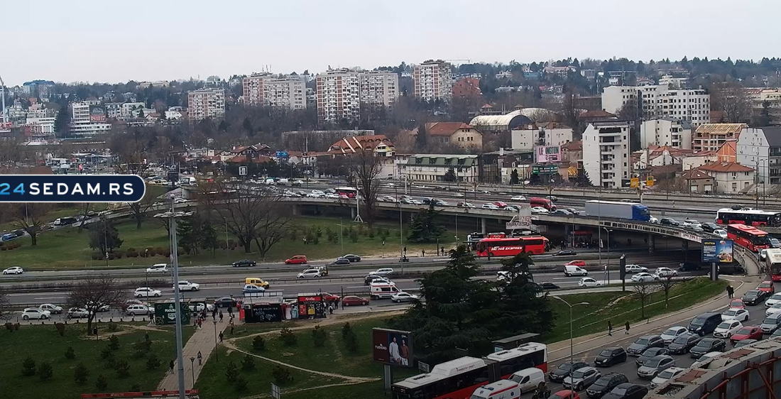 Kolaps na Autokomandi: Sudarila se dva vozila