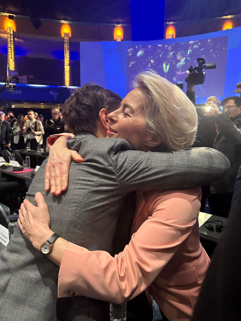 Ana Brnabić sa Fon der Lajen u Bukureštu