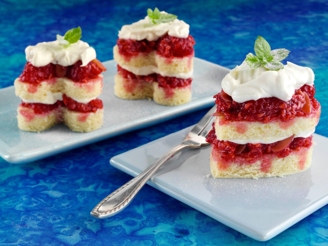 Recept dana: Rajska torta sa malinama