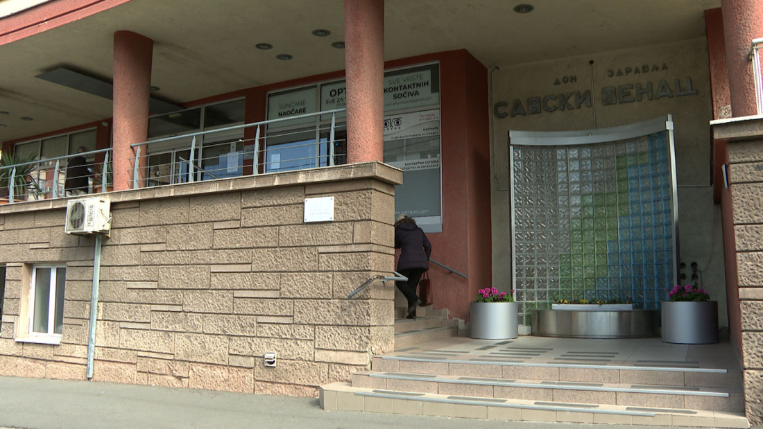 Lončar nenajavljen posetio Dom zdravlja "Savski venac"