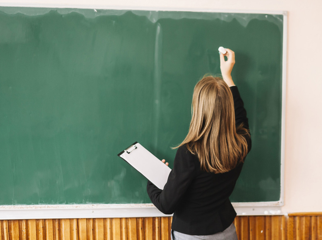 Svinja izujedala vlasnicu u Prokuplju!