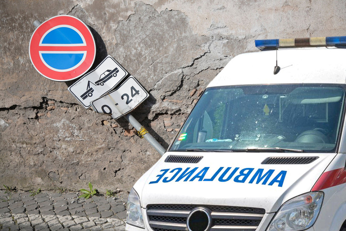 Saobraćajni znak pao na dete u Beogradu