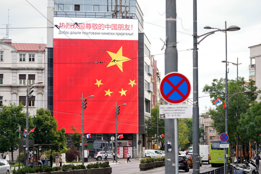 Zastave Kine u Beogradu, poseta Si Đinpinga