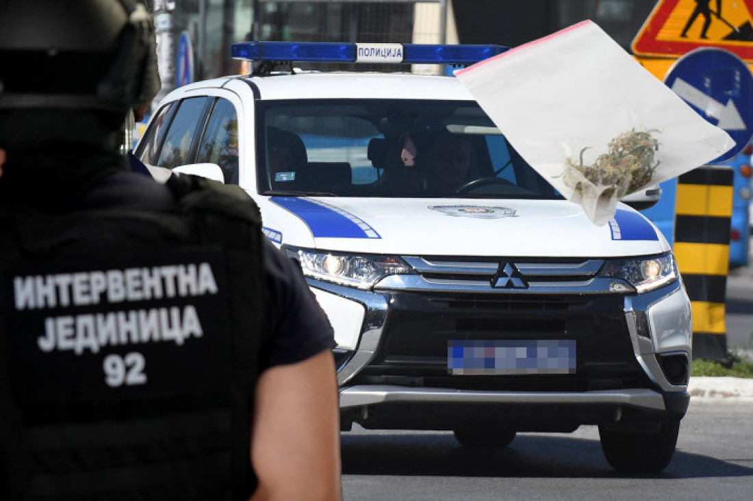 Interventna zaplenila drogu od tinejdžera u Beogradu