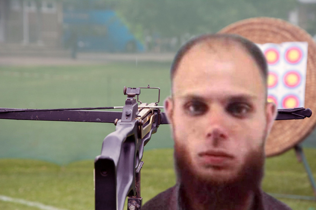 Ovakav samostrel je koristio vehabija koji je ranio žandarma