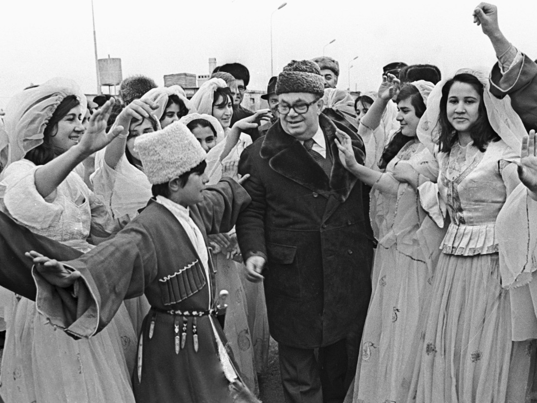 Stane Dolanc - biografija