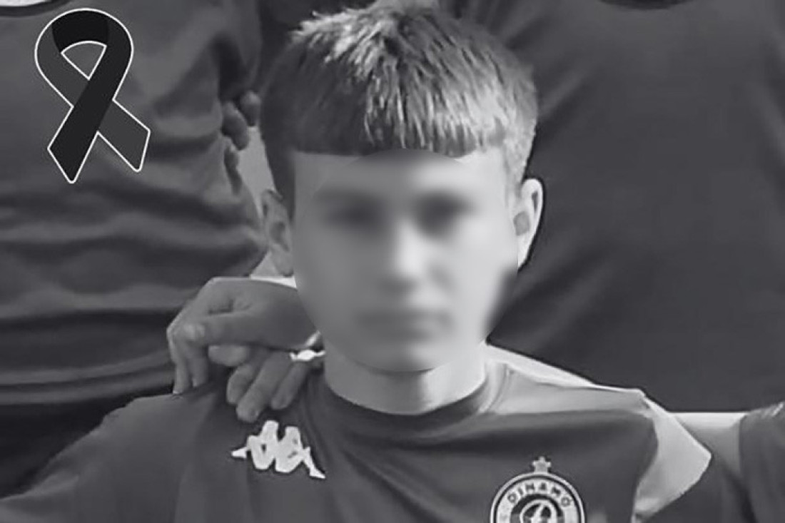 Dečak (14) ubijen ispred škole, nožem ga izboli šest puta