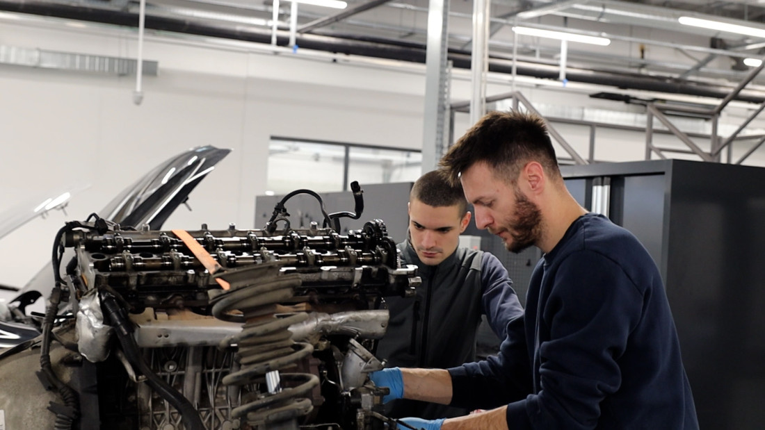 Dualno obrazovanje: Praktično vođenje i novi AI alati